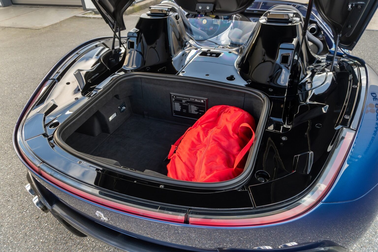 Ferrari Monza SP2 for sale - LUSSO