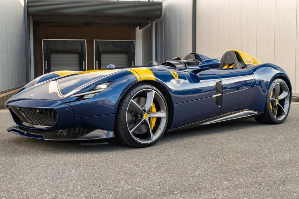 Ferrari Monza SP2 for sale - LUSSO