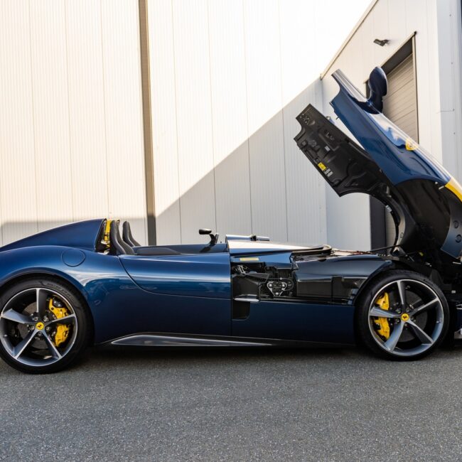Ferrari Monza SP2 for sale - LUSSO