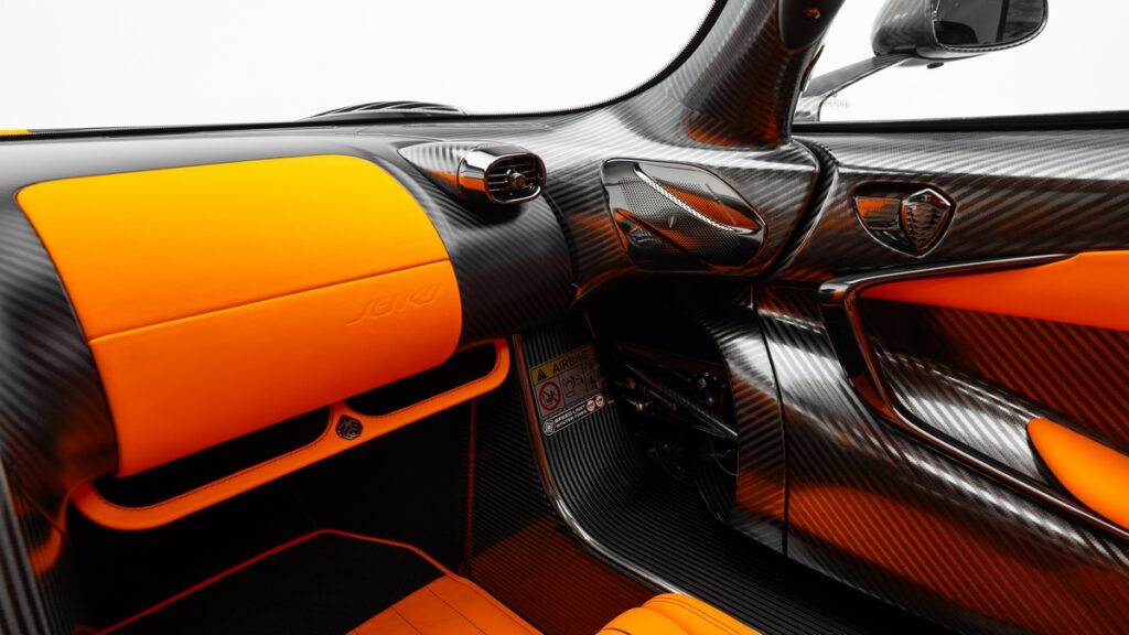 Koenigsegg Jesko Attack for sale - LUSSO