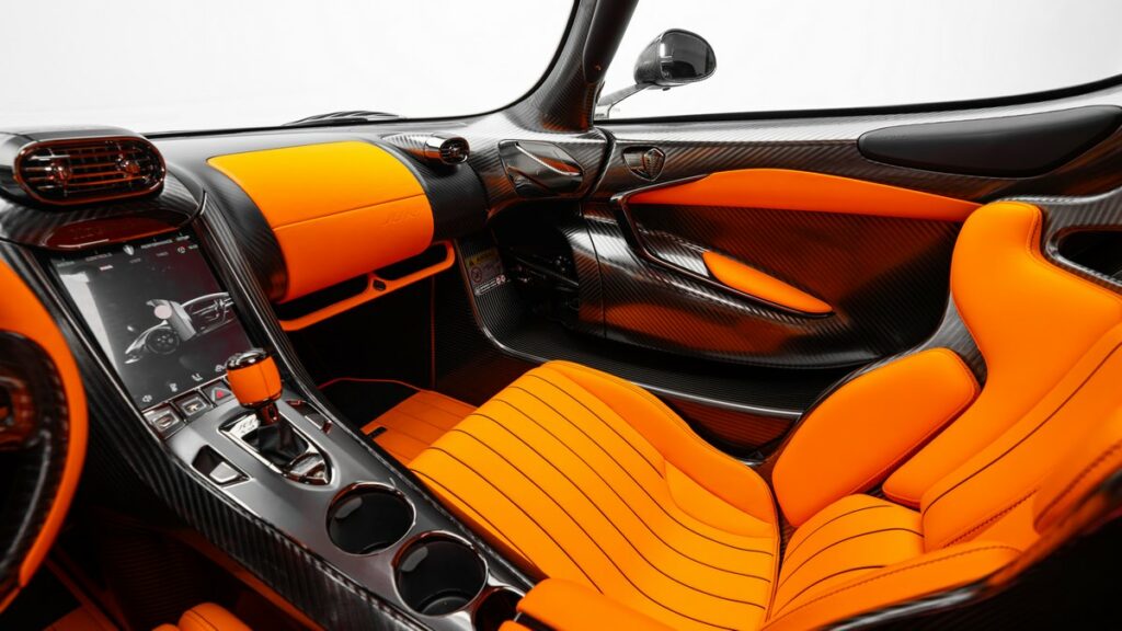 Koenigsegg Jesko Attack for sale - LUSSO